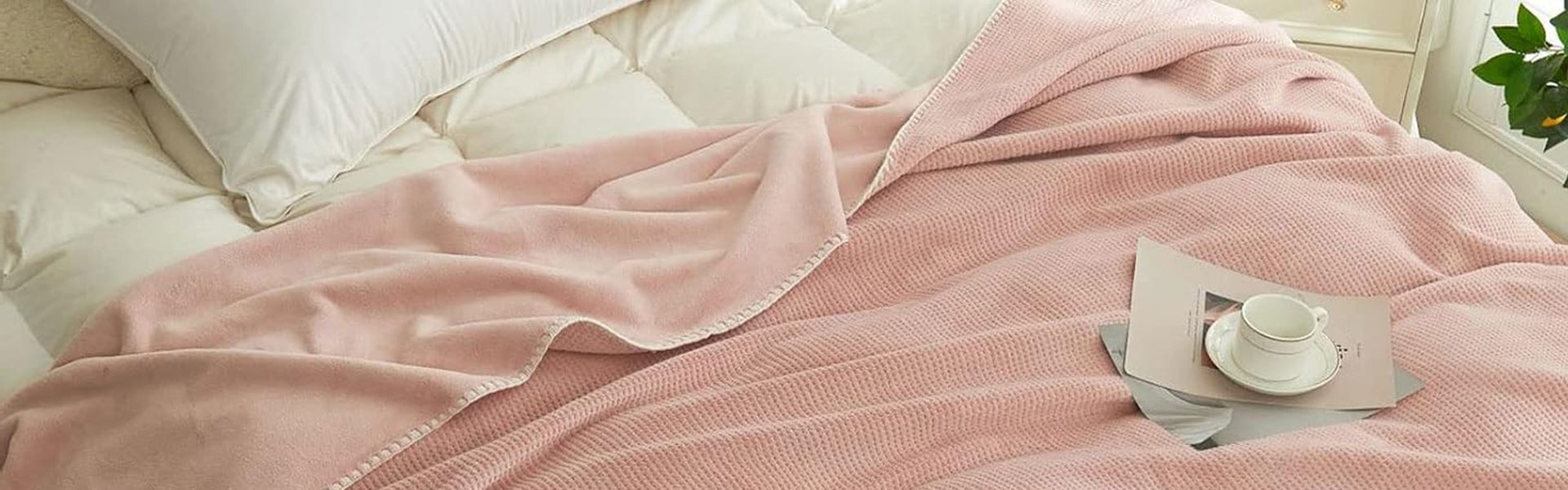 BLANKETS – URBAN DREAM